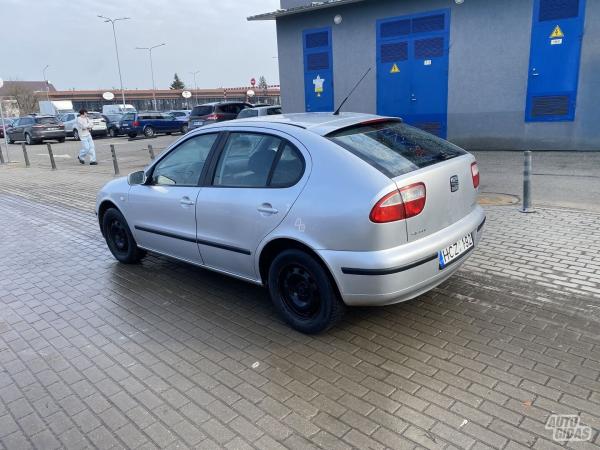 SEAT Leon 2003 Viļņa, ar dzinēja tilpumu 1.60 L un nobraukumu 300 tūkst. km par 390 €, foto 2 vietnē AUTOMOTO.COM.LV