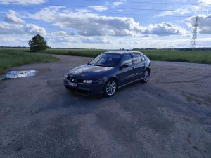SEAT Leon 2003 Viļņa, ar dzinēja tilpumu 1.90 L un nobraukumu 245 tūkst. km par 2350 €, foto 8 vietnē AUTOMOTO.COM.LV