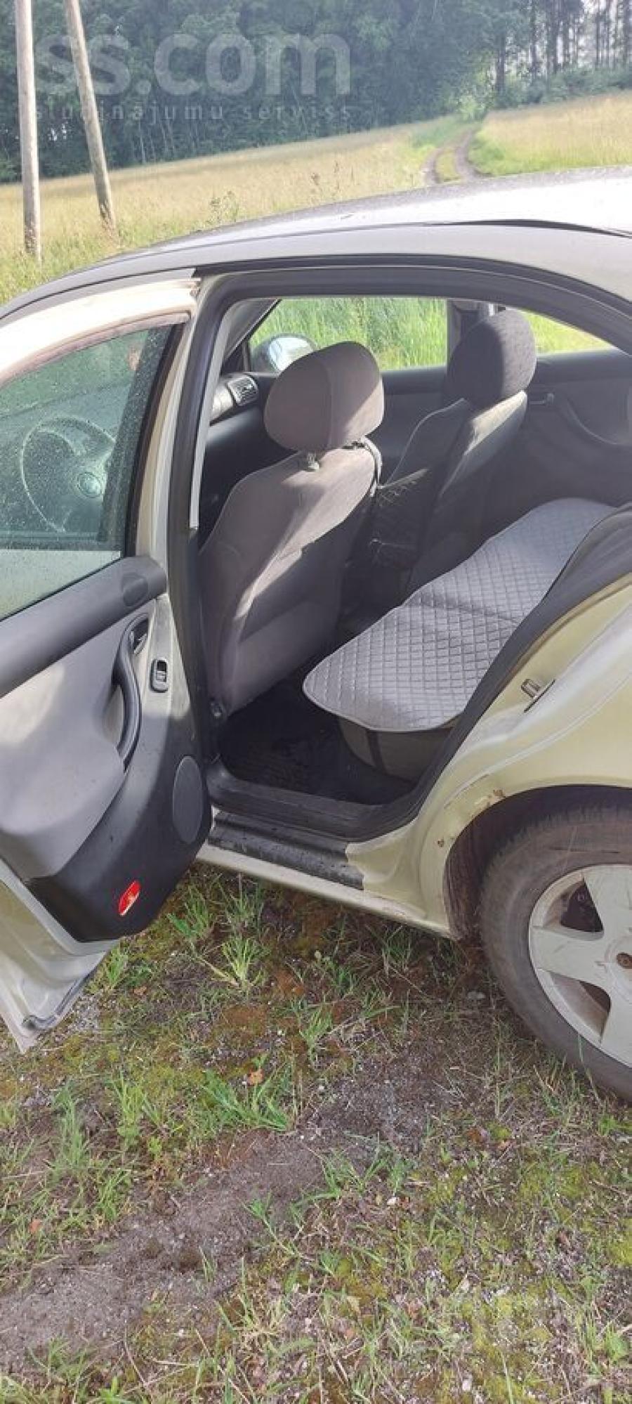 SEAT Leon 2004 Aizkraukle, ar dzinēja tilpumu 1.80 L un nobraukumu 328 tūkst. km par 1345 €, foto 6 vietnē AUTOMOTO.COM.LV