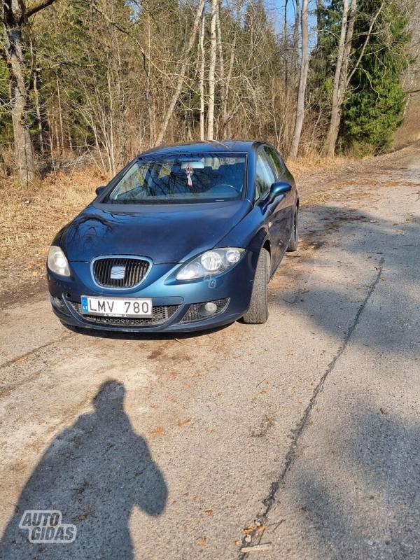 SEAT Leon 2005 in Kaunas, with an engine capacity of 2.00 L and mileage of 330 thousand km for 700 €, photo 1 on AUTOMOTO.COM.LV