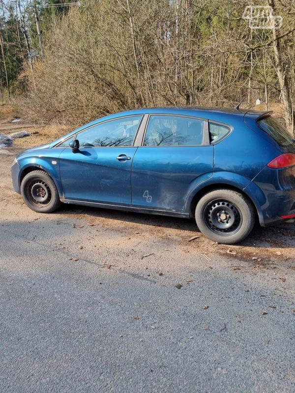 SEAT Leon 2005 in Kaunas, with an engine capacity of 2.00 L and mileage of 330 thousand km for 700 €, photo 2 on AUTOMOTO.COM.LV
