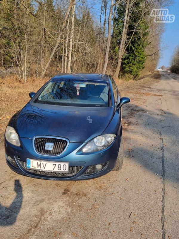 SEAT Leon 2005 in Kaunas, with an engine capacity of 2.00 L and mileage of 330 thousand km for 700 €, photo 6 on AUTOMOTO.COM.LV