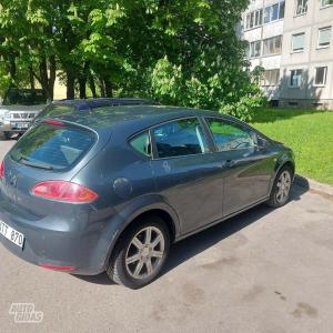 SEAT Leon 2005 Kauņa, ar dzinēja tilpumu 1.90 L un nobraukumu 300 tūkst. km par 870 €, foto 4 vietnē AUTOMOTO.COM.LV