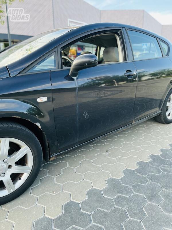 SEAT Leon 2005 in Panevezys, with an engine capacity of 1.90 L and mileage of 34 thousand km for 1000 €, photo 8 on AUTOMOTO.COM.LV