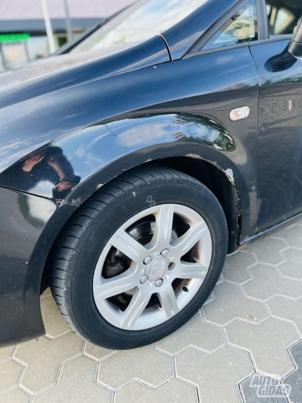 SEAT Leon 2005 in Panevezys, with an engine capacity of 1.90 L and mileage of 34 thousand km for 1000 €, photo 9 on AUTOMOTO.COM.LV
