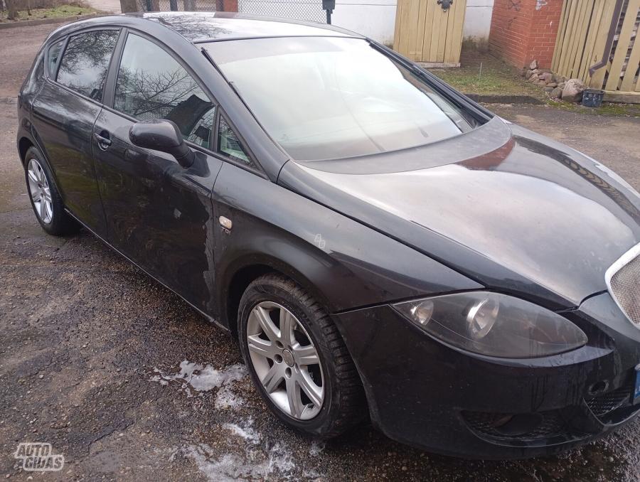 SEAT Leon 2006 in Utena, with an engine capacity of 2.00 L and mileage of 343 thousand km for 870 €, photo 3 on AUTOMOTO.COM.LV