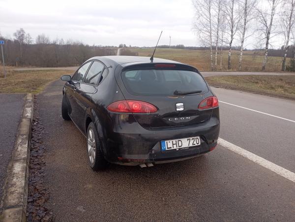 SEAT Leon 2006 in Utena, with an engine capacity of 2.00 L and mileage of 343 thousand km for 870 €, photo 8 on AUTOMOTO.COM.LV