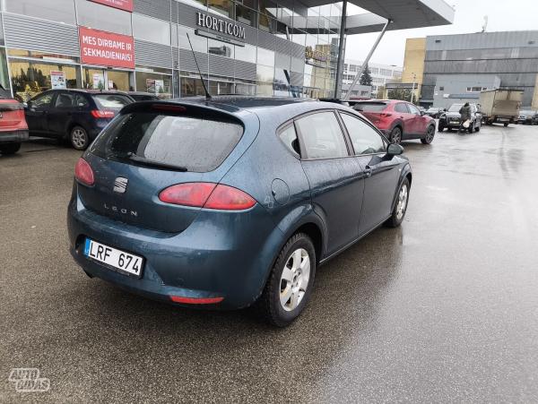 SEAT Leon 2006 in Vilnius, with an engine capacity of 2.00 L and mileage of 260 thousand km for 1250 €, photo 5 on AUTOMOTO.COM.LV