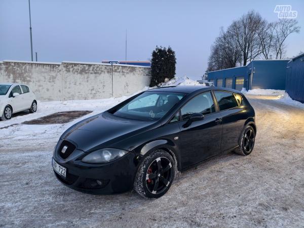 SEAT Leon 2006 Kauņa, ar dzinēja tilpumu 2.00 L un nobraukumu 400 tūkst. km par 999 €, foto 1 vietnē AUTOMOTO.COM.LV