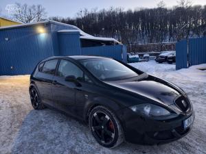 SEAT Leon 2006 in Kaunas, with an engine capacity of 2.00 L and mileage of 400 thousand km for 999 €, photo 2 on AUTOMOTO.COM.LV