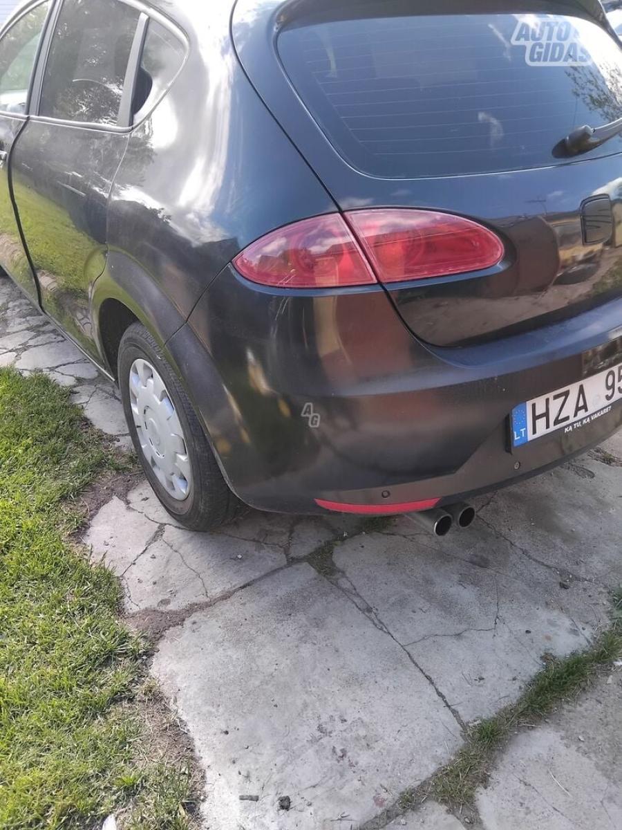 SEAT Leon 2006 in Vilnius, with an engine capacity of 2.00 L and mileage of 0 thousand km for 950 €, photo 3 on AUTOMOTO.COM.LV