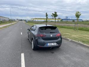 SEAT Leon 2006 in Klaipeda, with an engine capacity of 2.00 L and mileage of 224 thousand km for 3000 €, photo 5 on AUTOMOTO.COM.LV