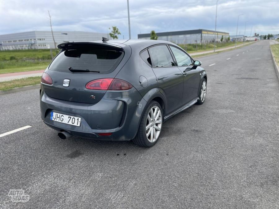 SEAT Leon 2006 in Klaipeda, with an engine capacity of 2.00 L and mileage of 224 thousand km for 3000 €, photo 7 on AUTOMOTO.COM.LV