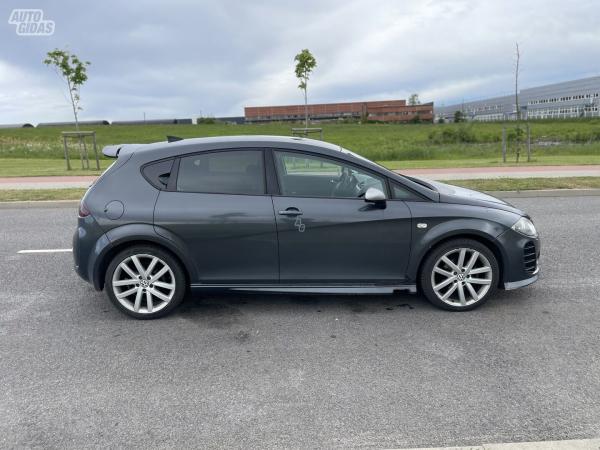 SEAT Leon 2006 in Klaipeda, with an engine capacity of 2.00 L and mileage of 224 thousand km for 2900 €, photo 7 on AUTOMOTO.COM.LV