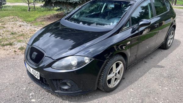 SEAT Leon 2006 in Kaunas on AUTOMOTO.COM.LV SEAT Leon 2006 in Kaunas, with an engine capacity of 2.00 L and mileage of 365 thousand km for 700 €, photo 5 on AUTOMOTO.COM.LV