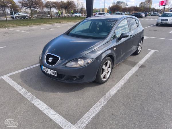 SEAT Leon 2007 Panevēža, ar dzinēja tilpumu 1.90 L un nobraukumu 219 tūkst. km par 900 €, foto 1 vietnē AUTOMOTO.COM.LV