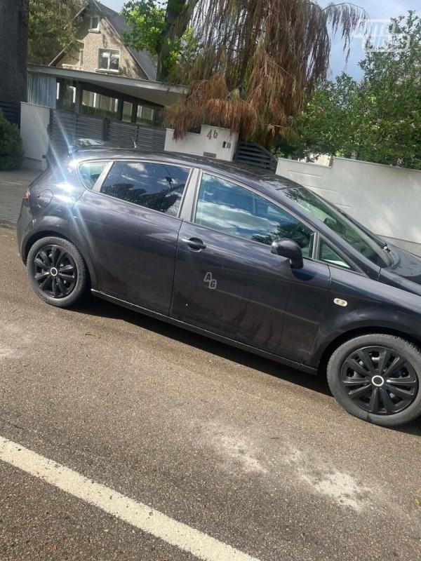 SEAT Leon 2007 Kauņa, ar dzinēja tilpumu 2.00 L un nobraukumu 320 tūkst. km par 1500 €, foto 4 vietnē AUTOMOTO.COM.LV