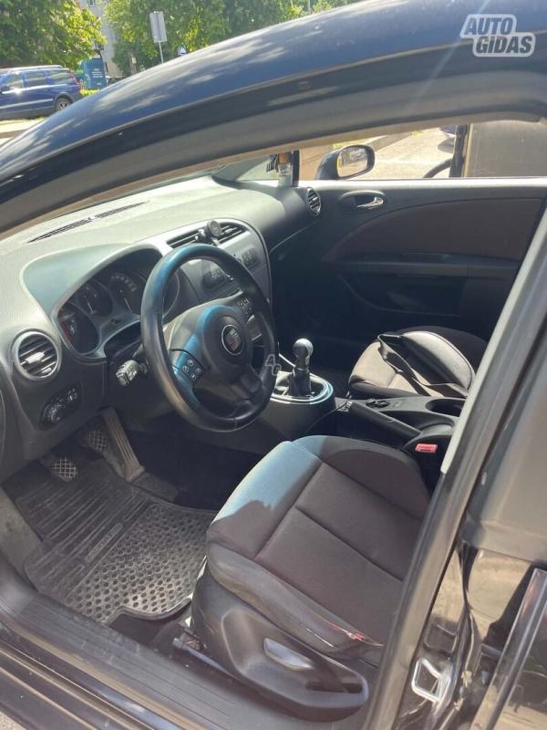 SEAT Leon 2007 Kauņa, ar dzinēja tilpumu 2.00 L un nobraukumu 320 tūkst. km par 1500 €, foto 8 vietnē AUTOMOTO.COM.LV