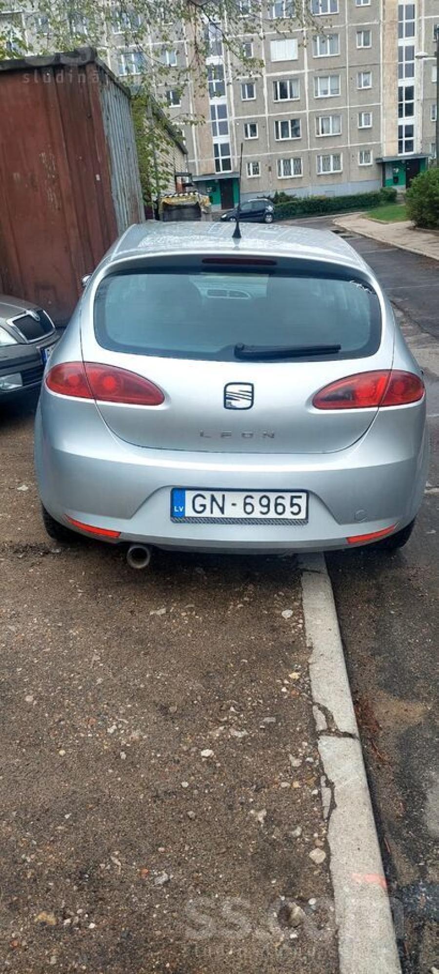 SEAT Leon 2007 Rīga, ar dzinēja tilpumu 1.60 L un nobraukumu 172 tūkst. km par 700 €, foto 4 vietnē AUTOMOTO.COM.LV
