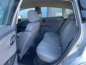 SEAT Leon 2007 Talsi, ar dzinēja tilpumu 2.00 L un nobraukumu 341 tūkst. km par 2400 €, foto 22 vietnē AUTOMOTO.COM.LV