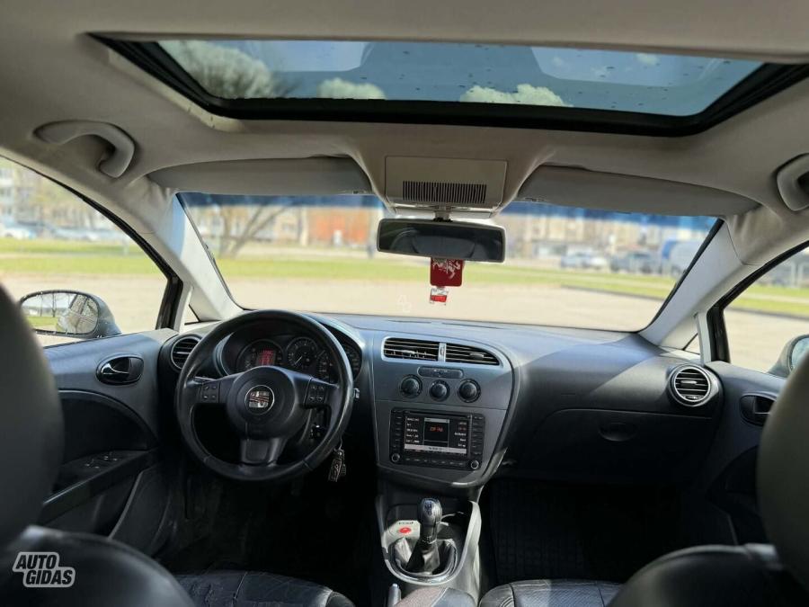 SEAT Leon 2007 in Kaunas, with an engine capacity of 1.90 L and mileage of 280 thousand km for 1600 €, photo 16 on AUTOMOTO.COM.LV