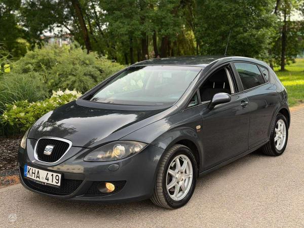 SEAT Leon 2007 in Kaunas, with an engine capacity of 1.97 L and mileage of 378 thousand km for 3000 €, photo 1 on AUTOMOTO.COM.LV