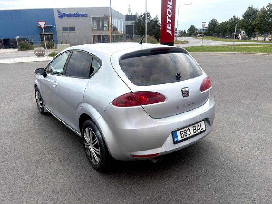SEAT Leon 2007 in Tallinn, with an engine capacity of 2.00 L and mileage of 280 thousand km for 2399 €, photo 3 on AUTOMOTO.COM.LV