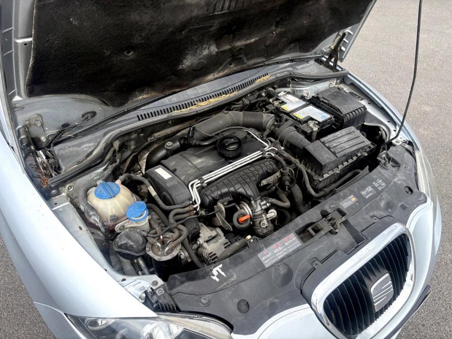 SEAT Leon 2007 in Tallinn, with an engine capacity of 2.00 L and mileage of 280 thousand km for 2399 €, photo 27 on AUTOMOTO.COM.LV