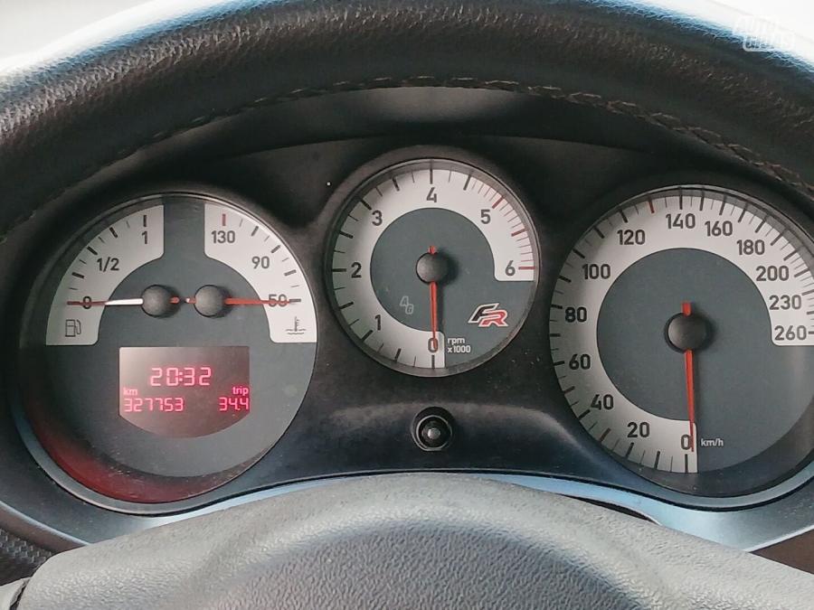 SEAT Leon 2007 in Alytus, with an engine capacity of 2.00 L and mileage of 327 thousand km for 1250 €, photo 10 on AUTOMOTO.COM.LV