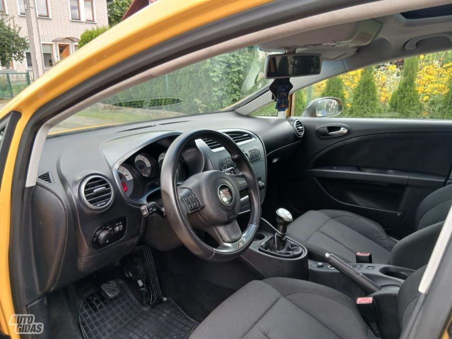 SEAT Leon 2007 in Alytus, with an engine capacity of 2.00 L and mileage of 327 thousand km for 1250 €, photo 12 on AUTOMOTO.COM.LV