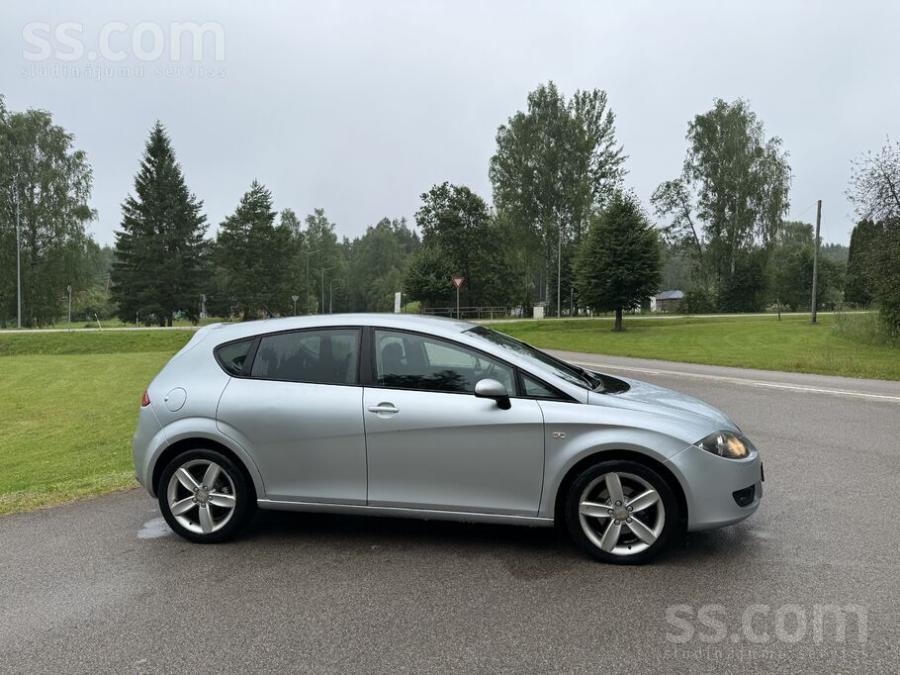 SEAT Leon 2008 in Riga, with an engine capacity of 1.90 L and mileage of 321 thousand km for 1850 €, photo 5 on AUTOMOTO.COM.LV