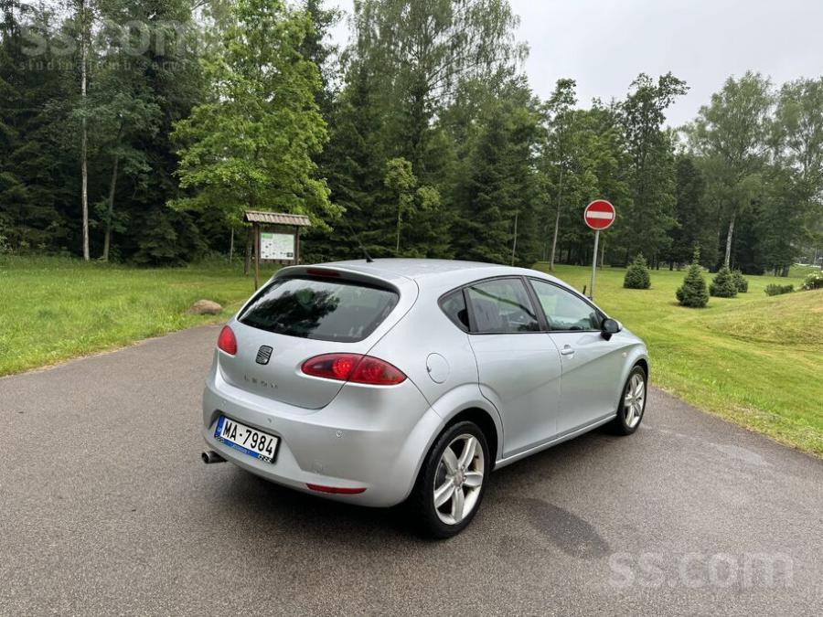 SEAT Leon 2008 in Riga, with an engine capacity of 1.90 L and mileage of 321 thousand km for 1850 €, photo 8 on AUTOMOTO.COM.LV
