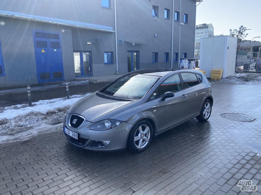 SEAT Leon 2008 Viļņa, ar dzinēja tilpumu 1.40 L un nobraukumu 270 tūkst. km par 990 €, foto 4 vietnē AUTOMOTO.COM.LV