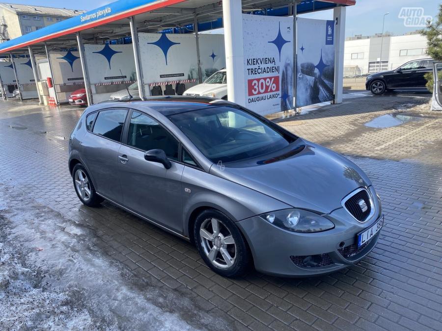 SEAT Leon 2008 in Vilnius, with an engine capacity of 1.40 L and mileage of 245 thousand km for 890 €, photo 4 on AUTOMOTO.COM.LV