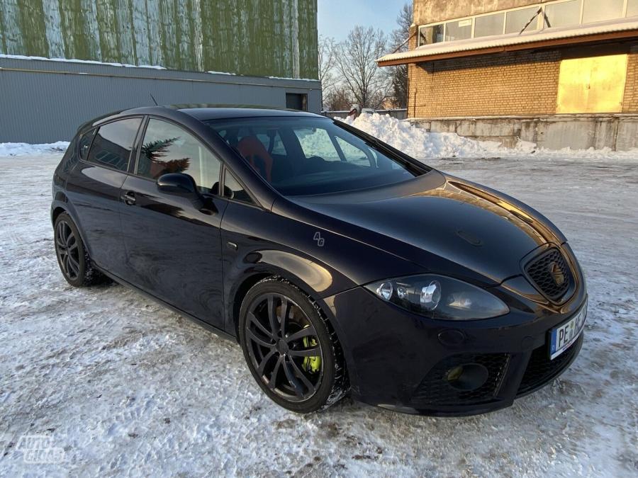 SEAT Leon 2008 in Vilnius, with an engine capacity of 2.00 L and mileage of 260 thousand km for 16000 €, photo 1 on AUTOMOTO.COM.LV
