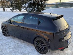 SEAT Leon 2008 in Vilnius, with an engine capacity of 2.00 L and mileage of 260 thousand km for 16000 €, photo 3 on AUTOMOTO.COM.LV