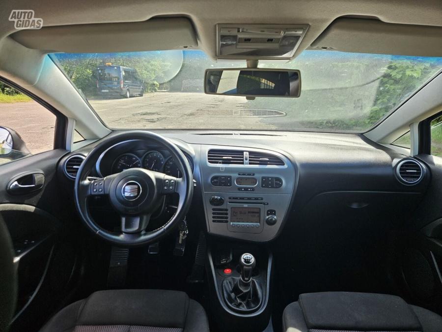 SEAT Leon 2008 Trakai, ar dzinēja tilpumu 1.40 L un nobraukumu 251 tūkst. km par 2800 €, foto 3 vietnē AUTOMOTO.COM.LV