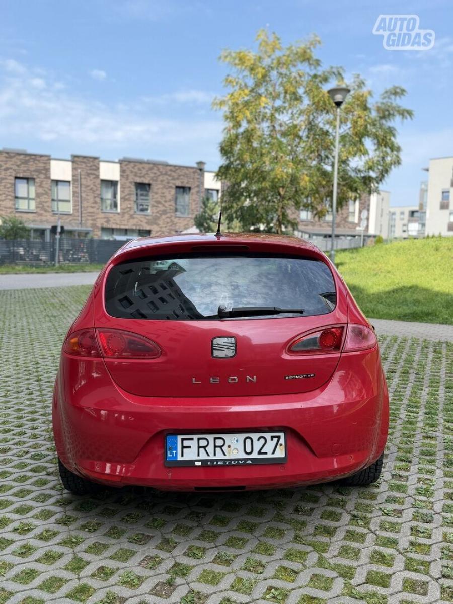 SEAT Leon 2008 Viļņa, ar dzinēja tilpumu 1.90 L un nobraukumu 289 tūkst. km par 1900 €, foto 7 vietnē AUTOMOTO.COM.LV