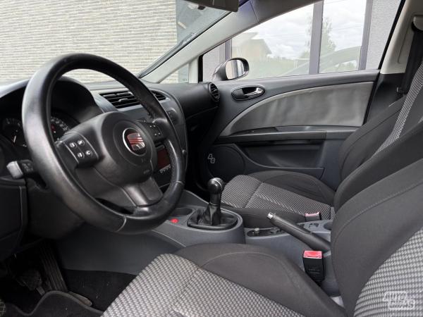 SEAT Leon 2008 in Kaunas, with an engine capacity of 1.90 L and mileage of 210 thousand km for 1950 €, photo 8 on AUTOMOTO.COM.LV