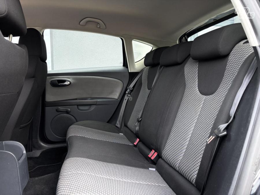 SEAT Leon 2008 in Kaunas, with an engine capacity of 1.90 L and mileage of 210 thousand km for 1950 €, photo 10 on AUTOMOTO.COM.LV