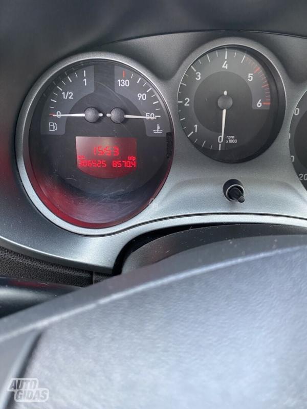 SEAT Leon 2008 in Kaunas, with an engine capacity of 1.90 L and mileage of 300 thousand km for 800 €, photo 11 on AUTOMOTO.COM.LV