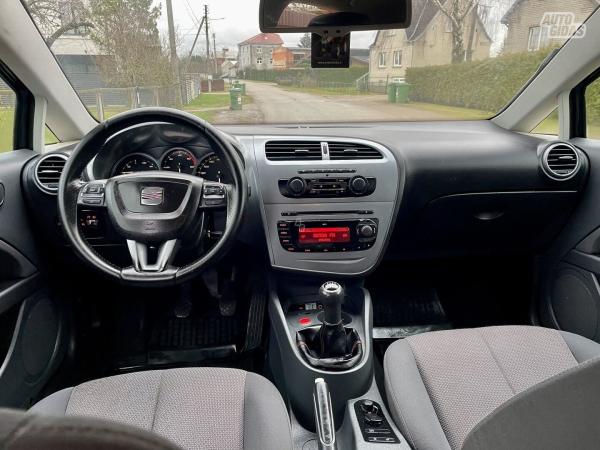 SEAT Leon 2010 Kauņa, ar dzinēja tilpumu 1.90 L un nobraukumu 295 tūkst. km par 2750 €, foto 4 vietnē AUTOMOTO.COM.LV
