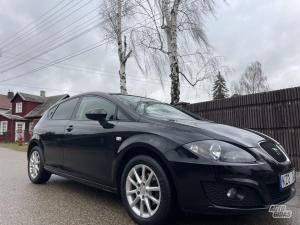 SEAT Leon 2010 in Kaunas, with an engine capacity of 1.90 L and mileage of 295 thousand km for 2750 €, photo 14 on AUTOMOTO.COM.LV