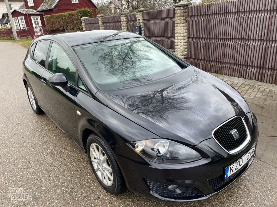 SEAT Leon 2010 in Kaunas, with an engine capacity of 1.90 L and mileage of 295 thousand km for 2750 €, photo 15 on AUTOMOTO.COM.LV