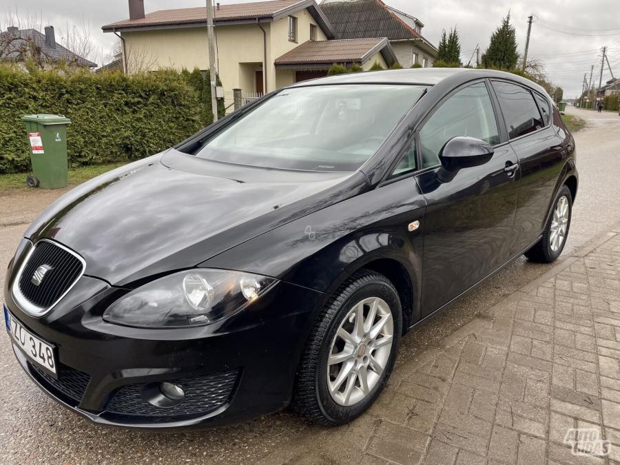 SEAT Leon 2010 in Kaunas, with an engine capacity of 1.90 L and mileage of 295 thousand km for 2750 €, photo 17 on AUTOMOTO.COM.LV