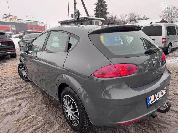 SEAT Leon 2010 Kauņa, ar dzinēja tilpumu 1.90 L un nobraukumu 319 tūkst. km par 2499 €, foto 1 vietnē AUTOMOTO.COM.LV