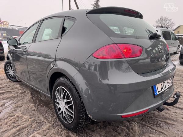 SEAT Leon 2010 Kauņa, ar dzinēja tilpumu 1.90 L un nobraukumu 319 tūkst. km par 2499 €, foto 4 vietnē AUTOMOTO.COM.LV