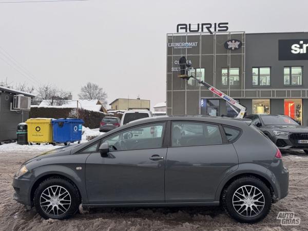 SEAT Leon 2010 Kauņa, ar dzinēja tilpumu 1.90 L un nobraukumu 319 tūkst. km par 2499 €, foto 5 vietnē AUTOMOTO.COM.LV