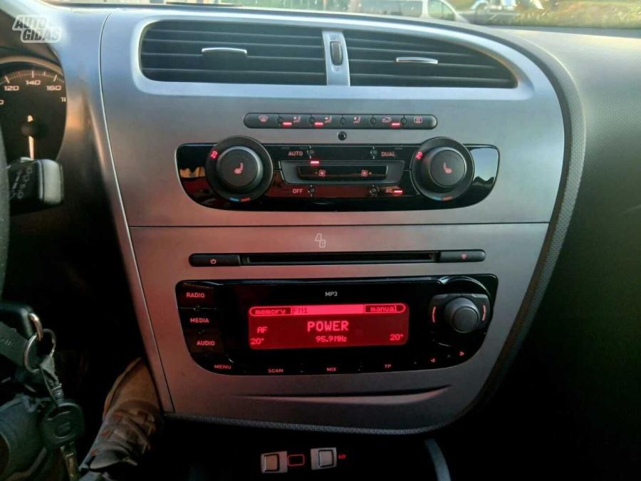SEAT Leon 2010 Viļņa, ar dzinēja tilpumu 1.60 L un nobraukumu 257 tūkst. km par 1800 €, foto 14 vietnē AUTOMOTO.COM.LV