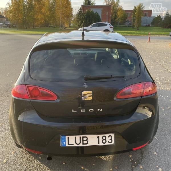 SEAT Leon 2010 Šauļi, ar dzinēja tilpumu 1.90 L un nobraukumu 300 tūkst. km par 1499 €, foto 5 vietnē AUTOMOTO.COM.LV
